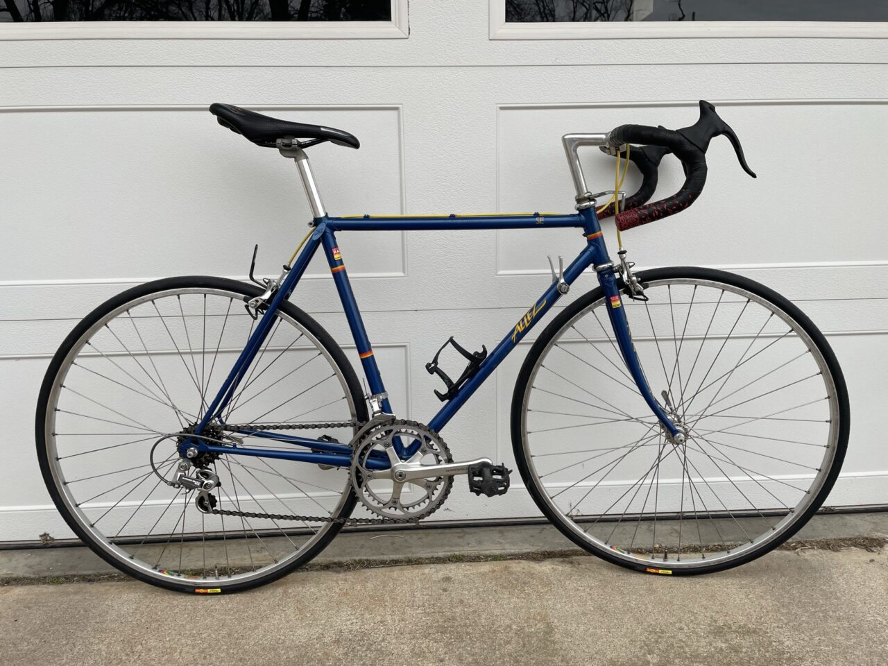 Vintage Specialized Allez Restoration - the Battle - The Velo Collective